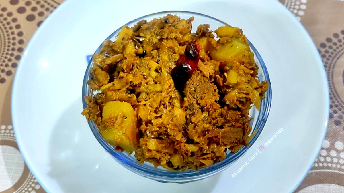 Niramish Mochar Ghonto Recipe | How To Make Banana Blossom Curry