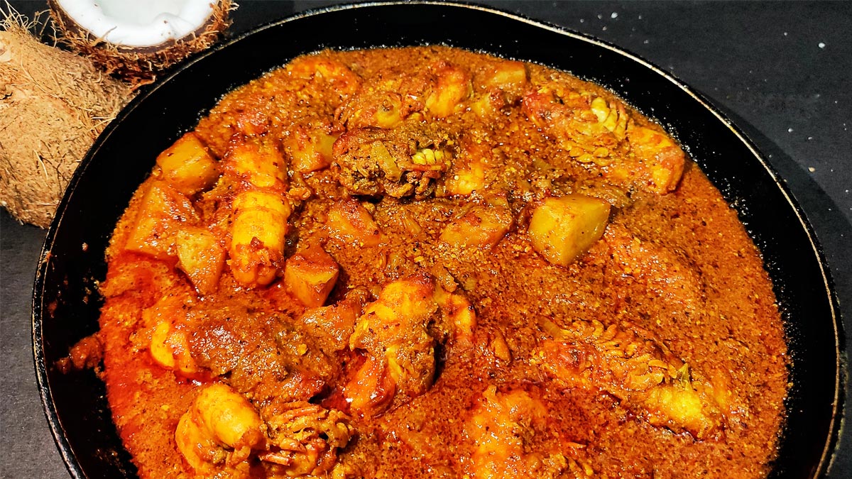 Chingri Macher Malaikari Recipe | How To Make Prawn Malai Curry