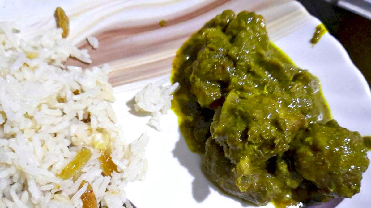 Hariyali Chicken Recipe | How To Make Green Chicken Curry