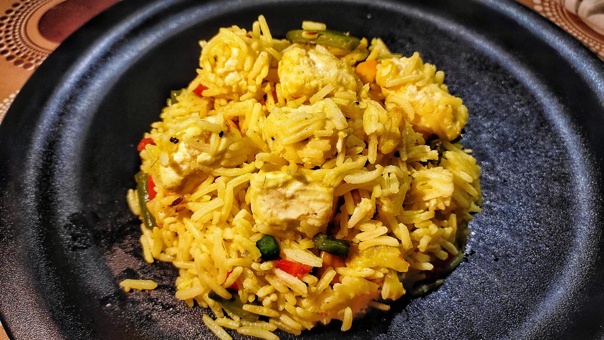 Paneer Pulao Recipe | How To Make Paneer Peas Pilaf At Home