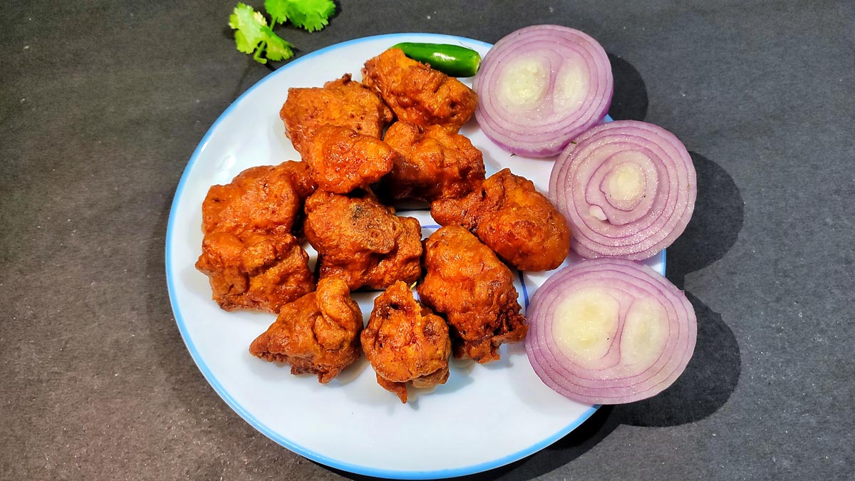 Chicken Pakora Recipe | How To Make Chicken Pakoda At Home