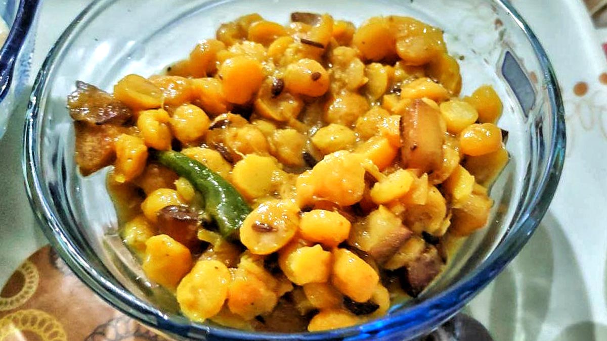 Narkel Diye Cholar Dal Recipe | How To Make Bengali Chana Dal